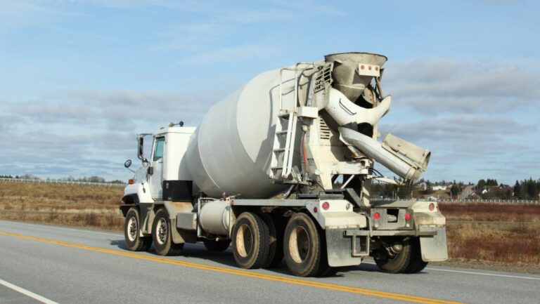 How Do Houston Cement Mixing Trucks Work?